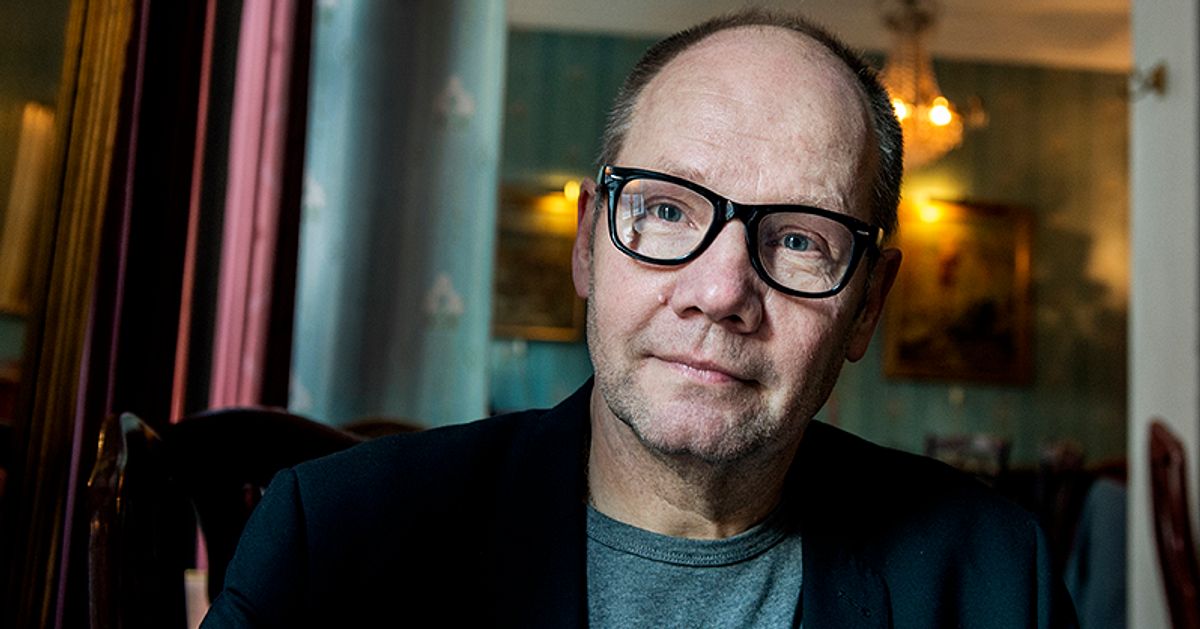 Nytt avhopp: Peter Englund lämnar Akademien | SVT Nyheter