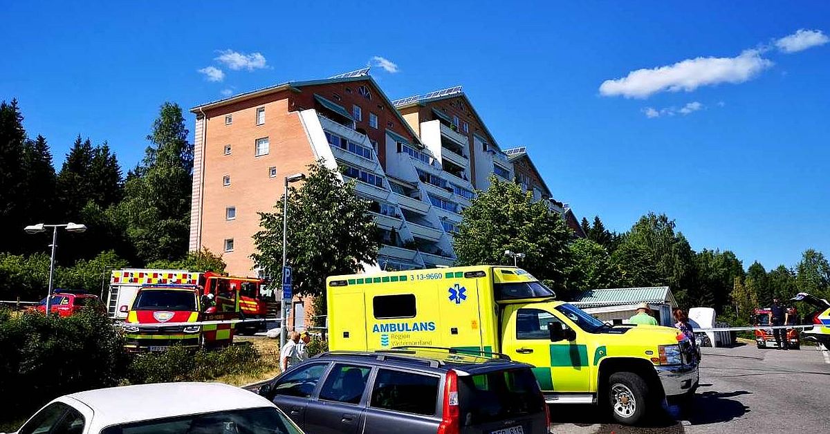 Grannarna fick fly – nu åtalas 27-åring för Timråbrand | SVT Nyheter