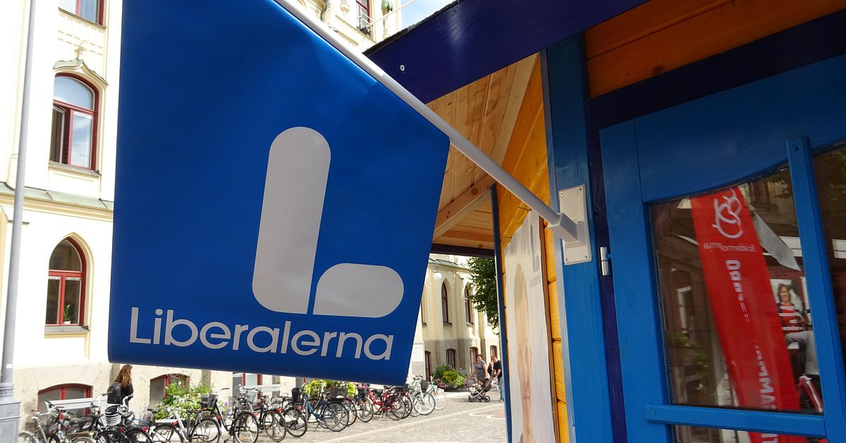 Liberalerna i Knivsta avstår från valaffischer | SVT Nyheter