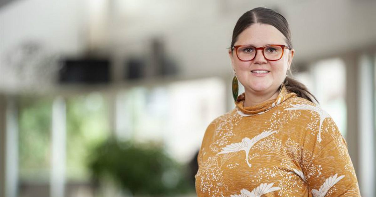 Emma Hult (Mp) kan få ordförandepost | SVT Nyheter