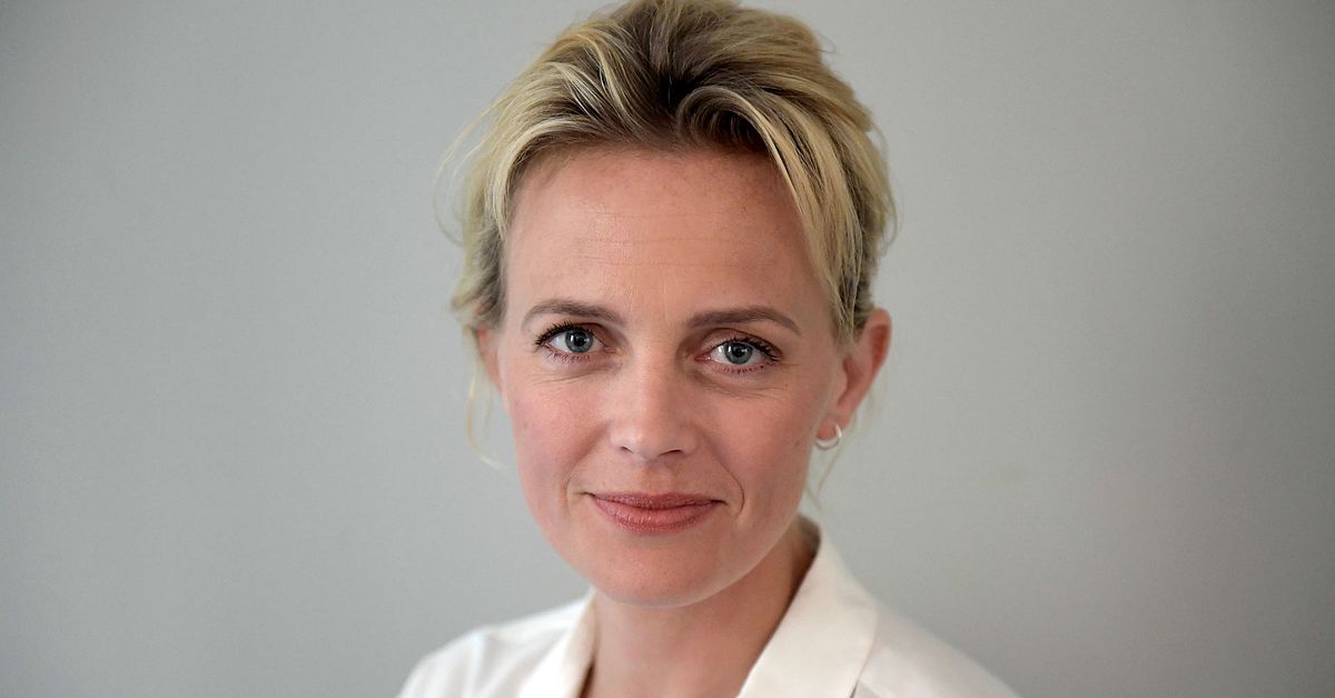 Josephine Bornebusch regisserar ny tv-serie | SVT Nyheter
