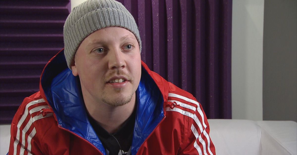 Sebbe Staxx: ”Hela jävla Sverige är antidemokratiskt” | SVT Nyheter