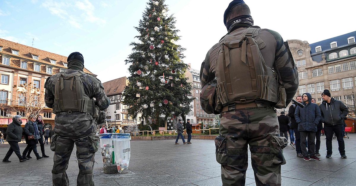 Tredje person död efter skottdådet i Strasbourg | SVT Nyheter