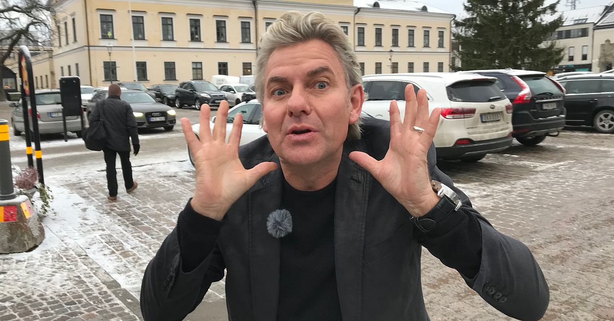 Lär dig ett magiskt trick av Joe Labero | SVT Nyheter