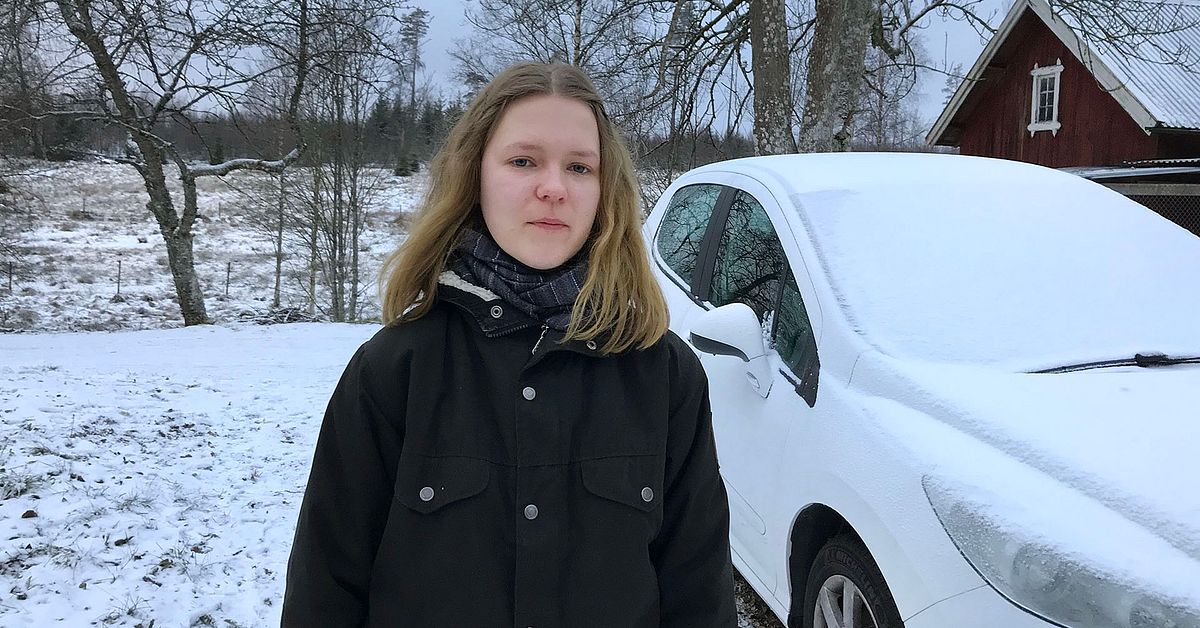 Felicia köpte en ”välskött” bil – som både gick sönder och fick ...