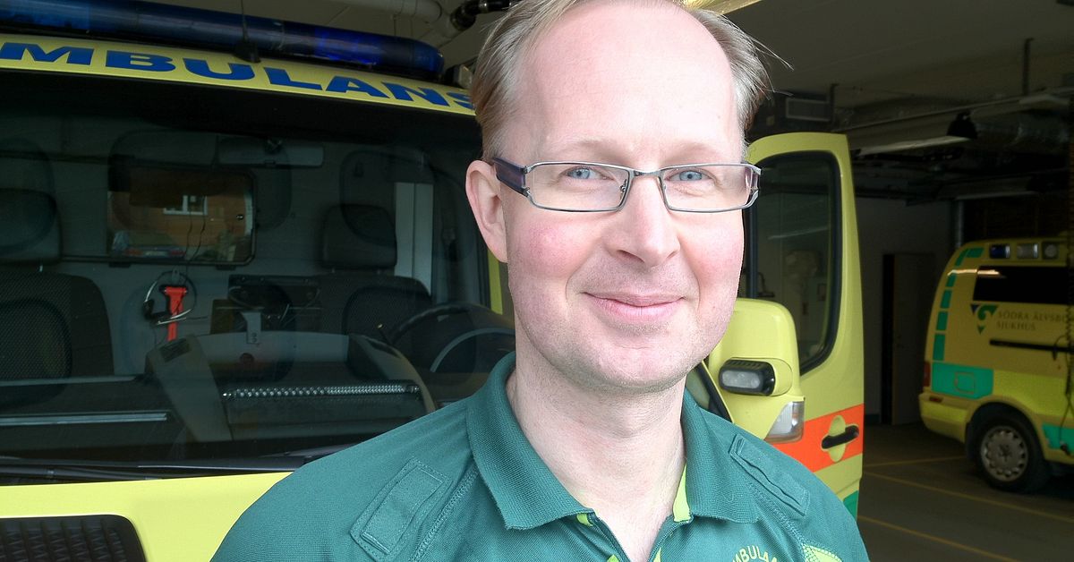 Ambulanspersonal varnar för indragna ambulanser | SVT Nyheter
