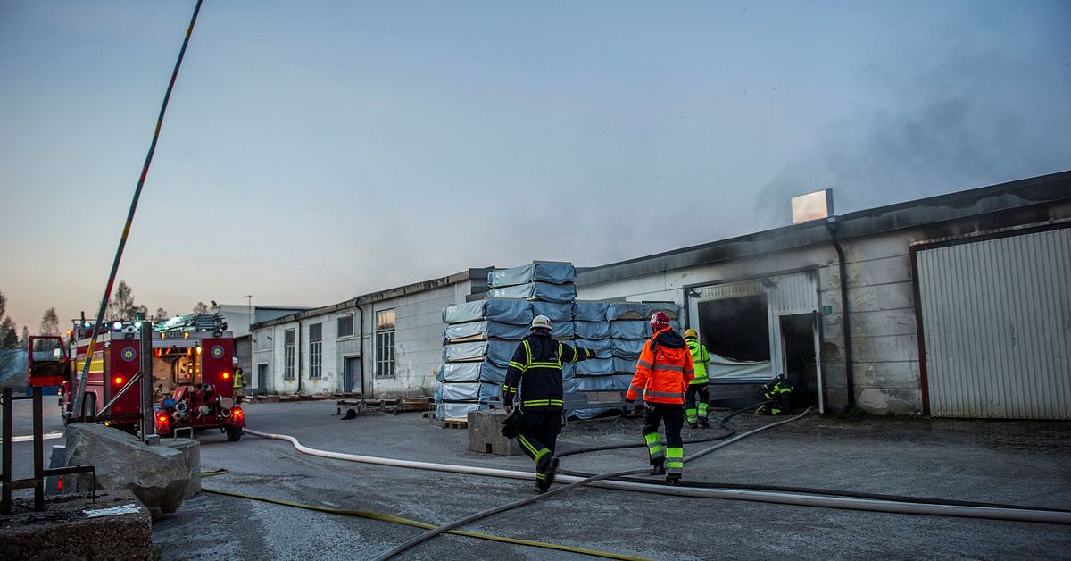 Avesta: Brand i industrilokal | SVT Nyheter