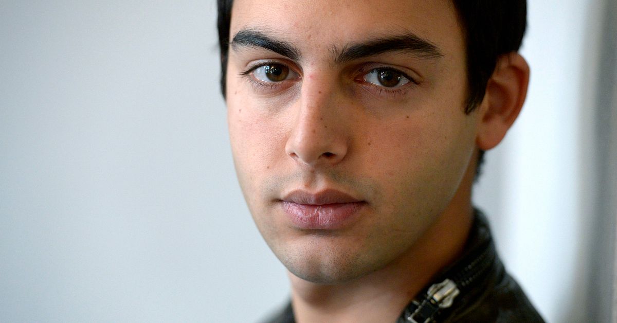 Darin visar sitt stöd för Kurdistan | SVT Nyheter