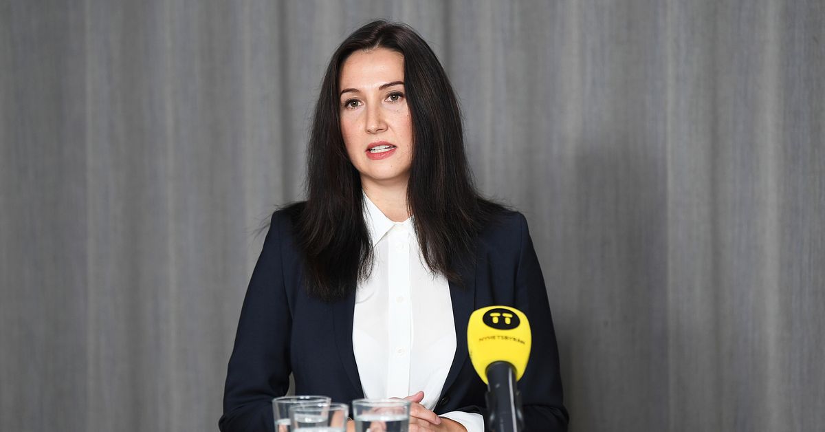 Aida Hadzialic (S) har valts till nytt regionråd | SVT Nyheter