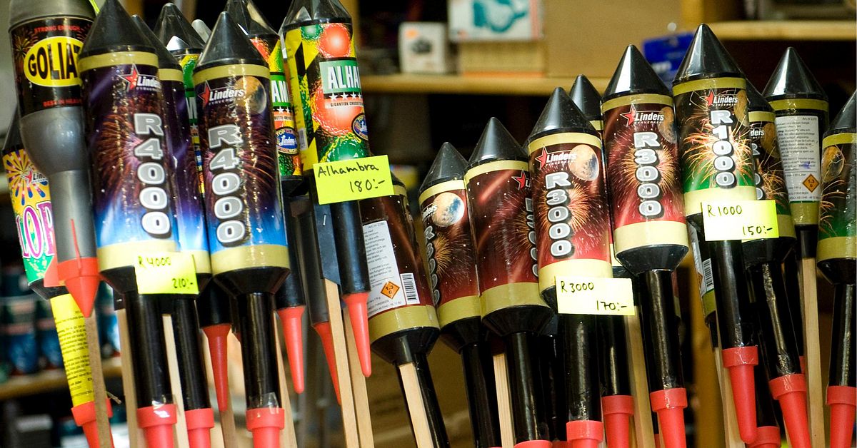 Polisens vädjan: sluta skjuta raketer | SVT Nyheter