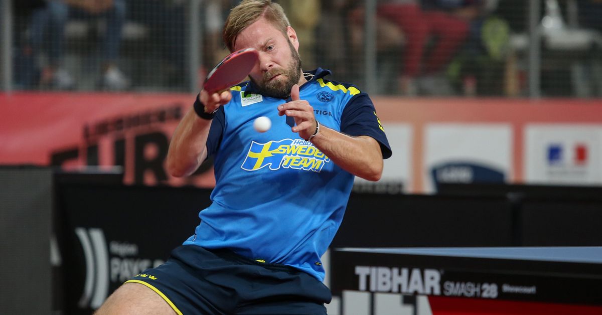Bordtennis: Jon Persson slog ut Falck i Qatar | SVT Sport