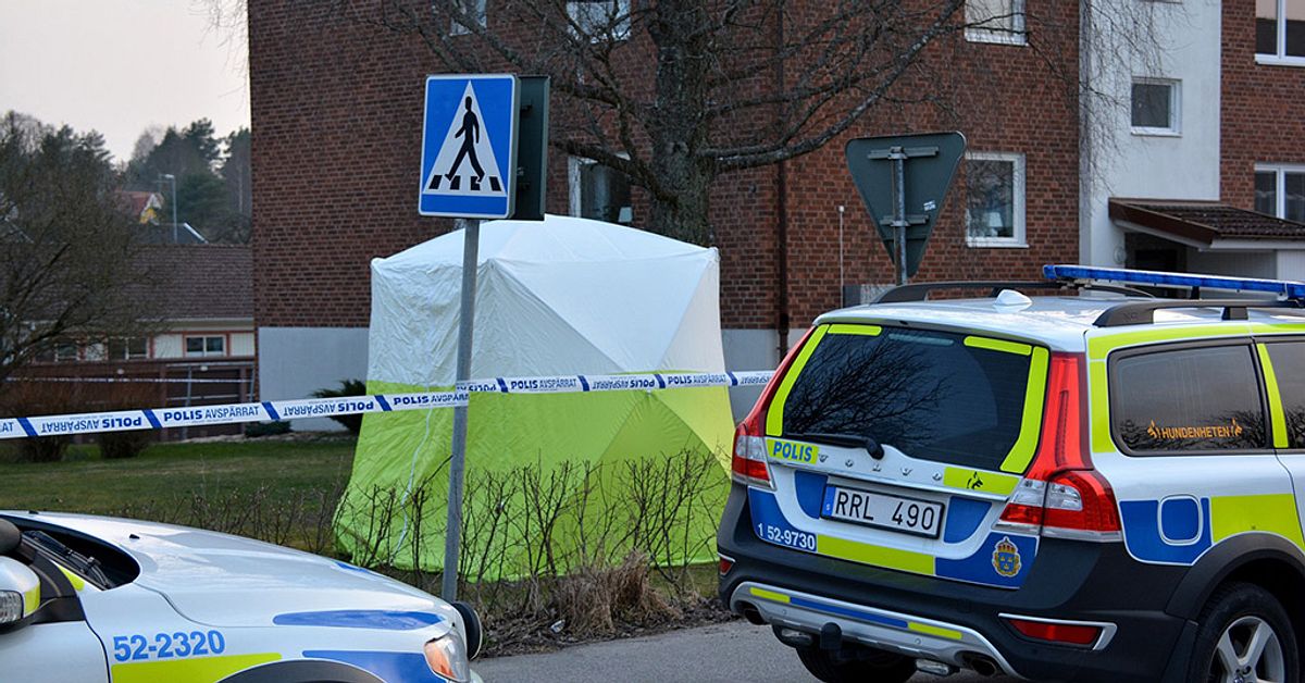 Död Man Hittad Vid Kyrka Polisen Misstänker Mord Svt Nyheter