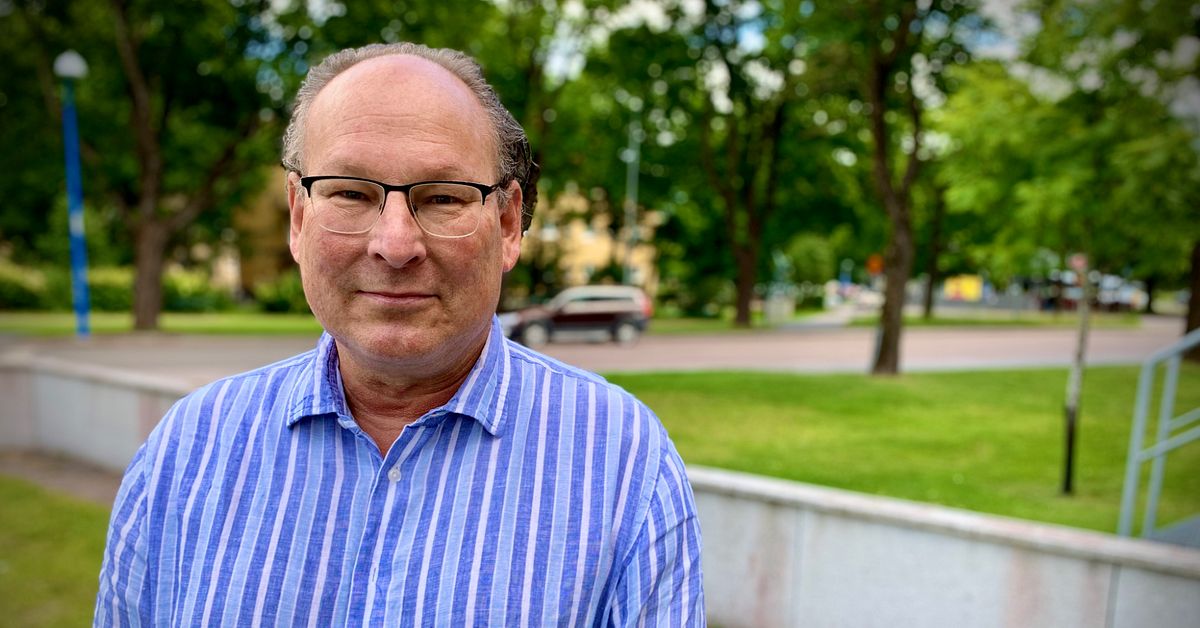 Många frågor till smittskyddsläkare Lars Wesslén | SVT Nyheter