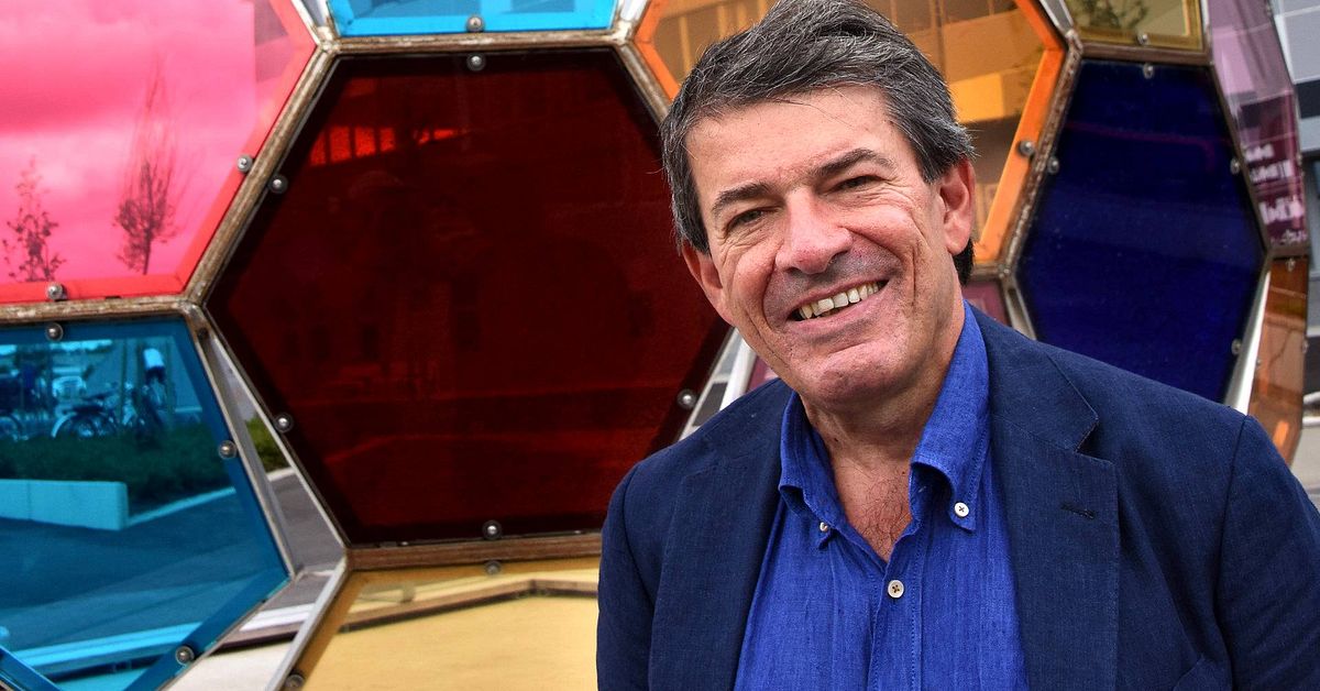 Uteslutne Cocozza sitter kvar i fullmäktige – startar nytt parti | SVT ...