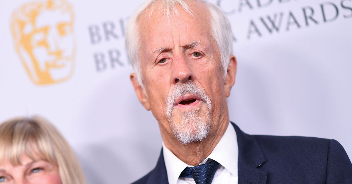 Regissören Michael Apted död – följde 14 britter i över 50 år | SVT Nyheter