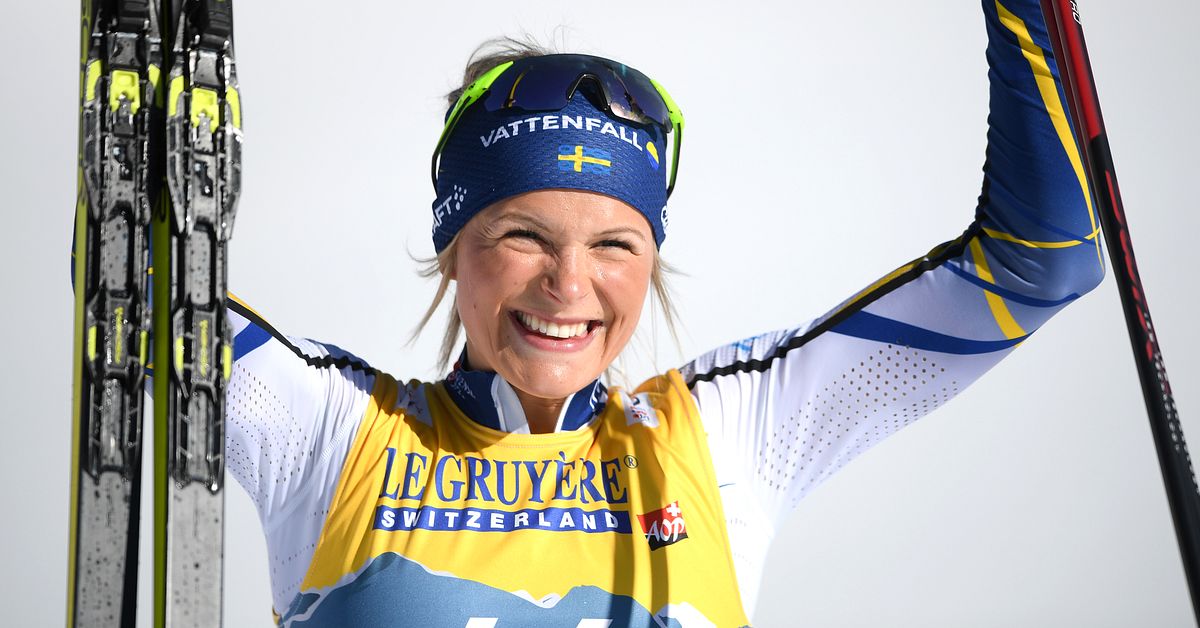 Vintersport: Johaug överlägsen före Frida Karlsson och Ebba Andersson | SVT Sport