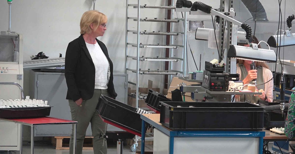 Bristen på halvledare slår mot sörmländska företag | SVT Nyheter