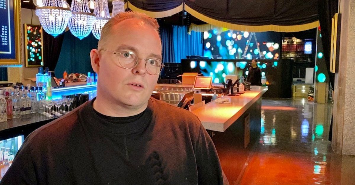 Slutsålt på nattklubben i Västerås: ”Det kommer bli magiskt” | SVT Nyheter