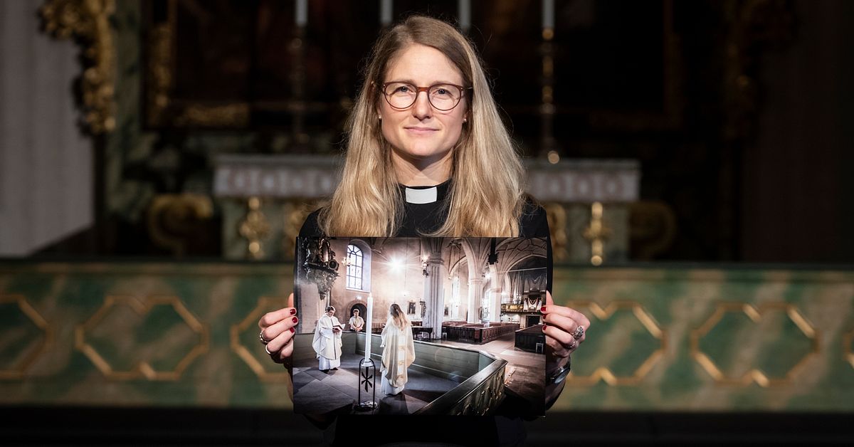 Prästen Anna Hartwig berättar om dagen när bilden togs, för mer än ett ...