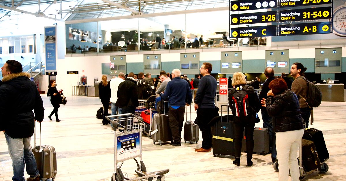 Tekniskt fel stoppade provisoriskt pass på Landvetter | SVT Nyheter