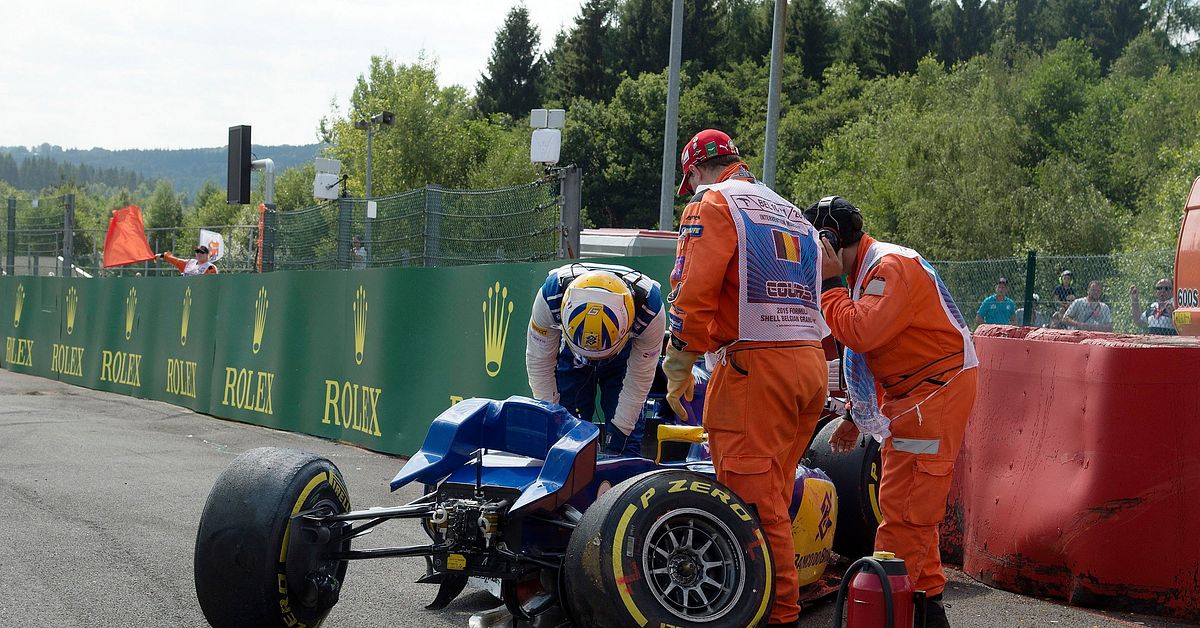 Formel 1: Ericsson kraschade på F1-träning | SVT Sport