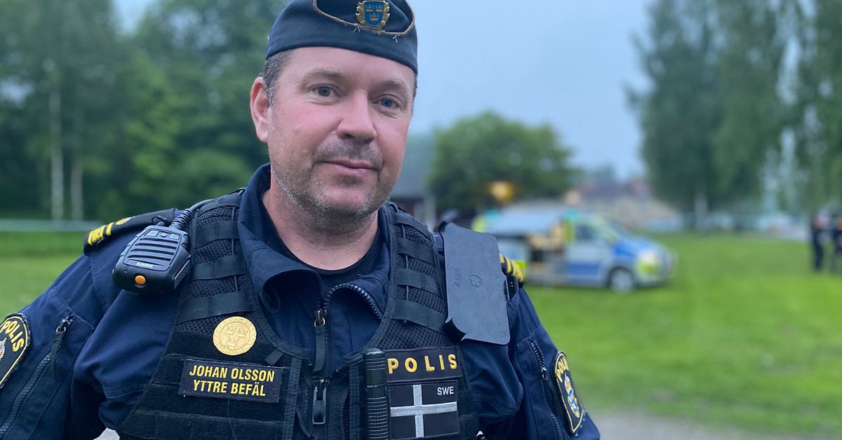 Polisen Johan Olsson söker efter den treåriga pojken i Söderhamn | SVT ...