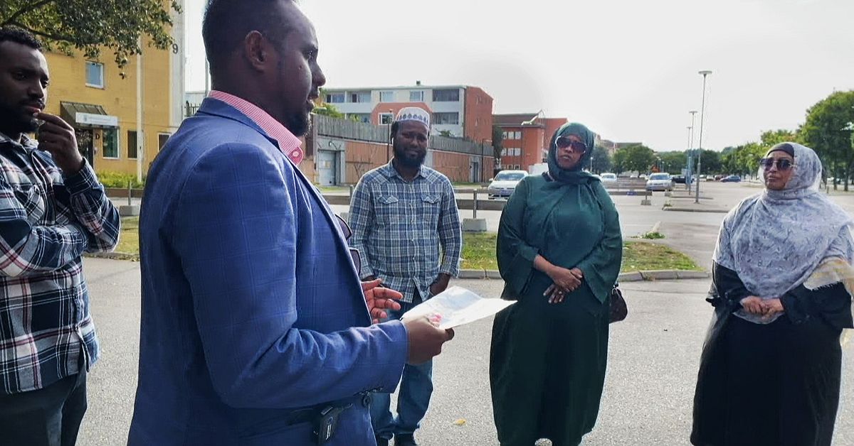 Vänsterpartisten Hanad Ali kom in i Köpings kommunfullmäktige – fick ...