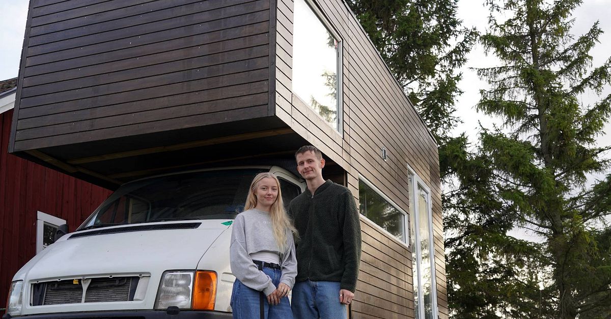 Vilgot och Linnea byggde ett rullande studentboende | SVT Nyheter