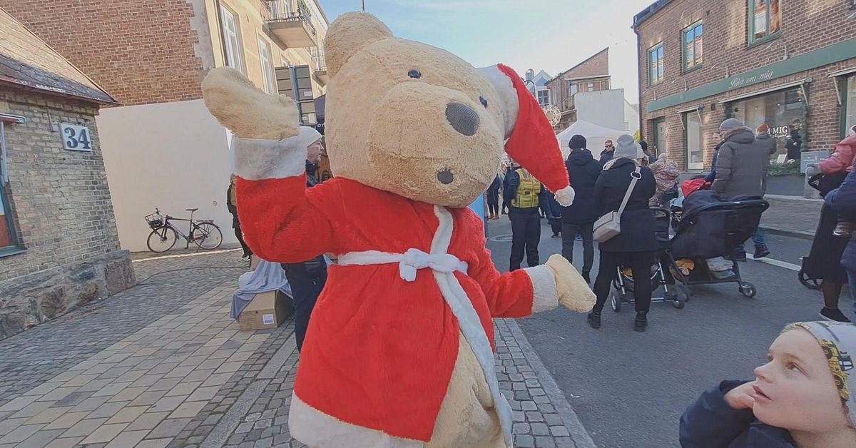 Julfrossa på Råås gator | SVT Nyheter