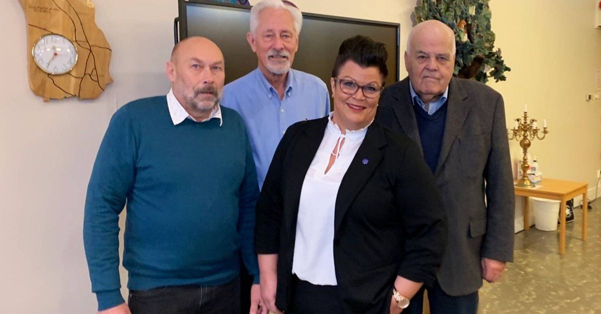 Surahammars nya styre klart – S tillbaka i värmen | SVT Nyheter