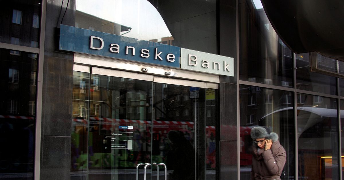 Danske Bank erkänner penningtvätt – får miljardböter | SVT Nyheter