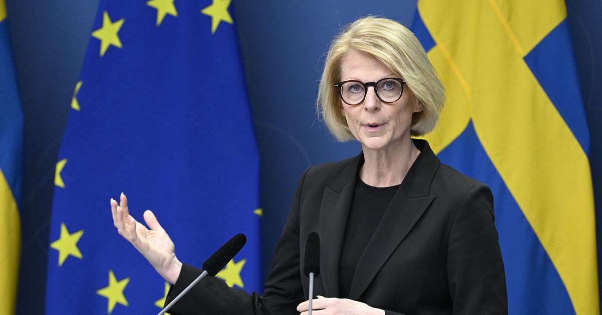 Finansminister Elisabeth Svantesson (M) håller pressträff om det ...
