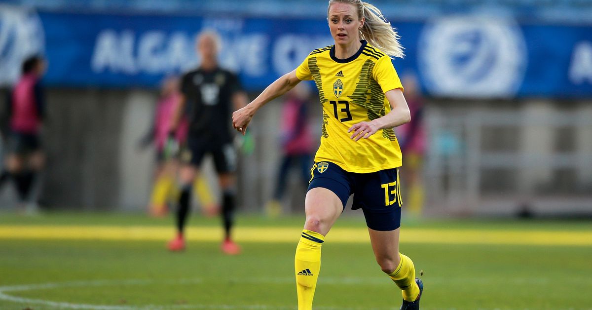 Amanda Ilestedt utsedd till årets back | SVT Nyheter