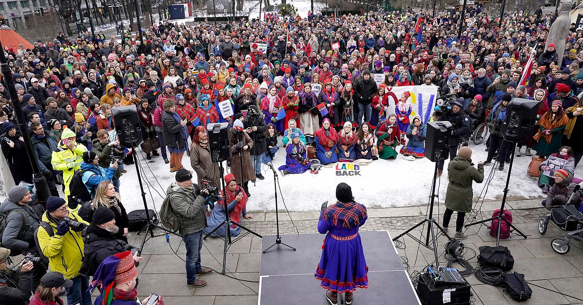 Stora demonstrationer i Oslo | SVT Nyheter