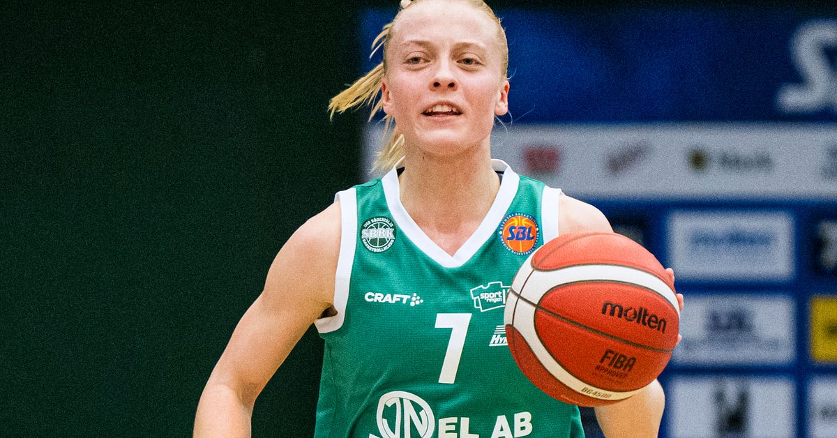 Basket: Stor uppvisning av Klara Lundquist när Södertälje avancerade ...