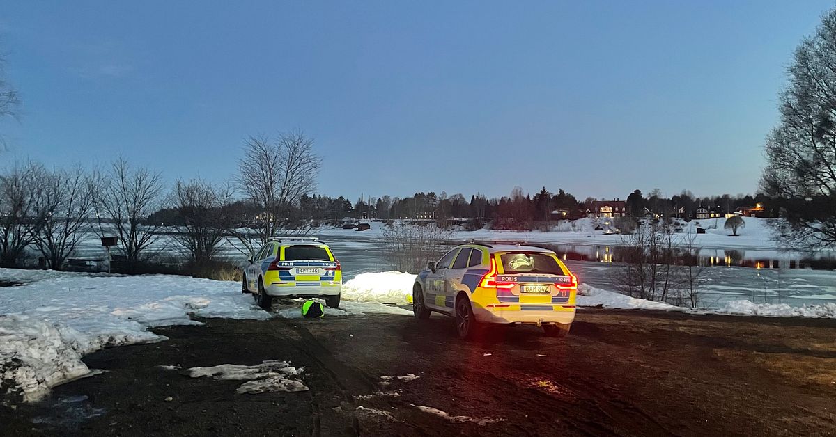 Larm om drunkning på Öbacka i Umeå – person gick genom isen | SVT Nyheter