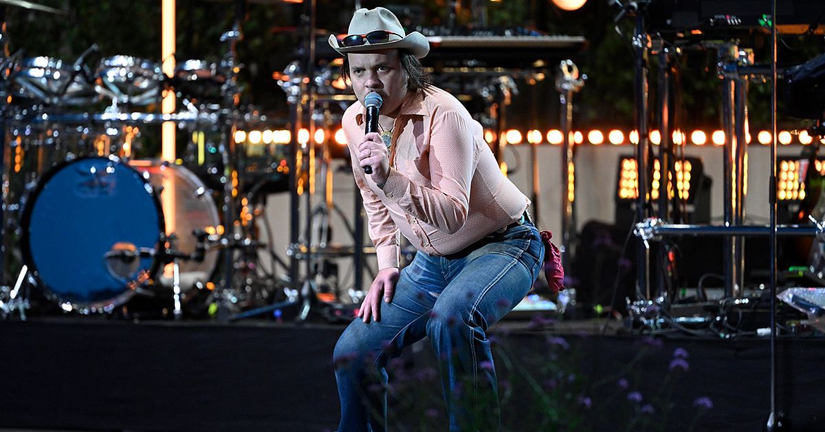 David Ritschard kollapsade under Allsång på Skansen | SVT Nyheter