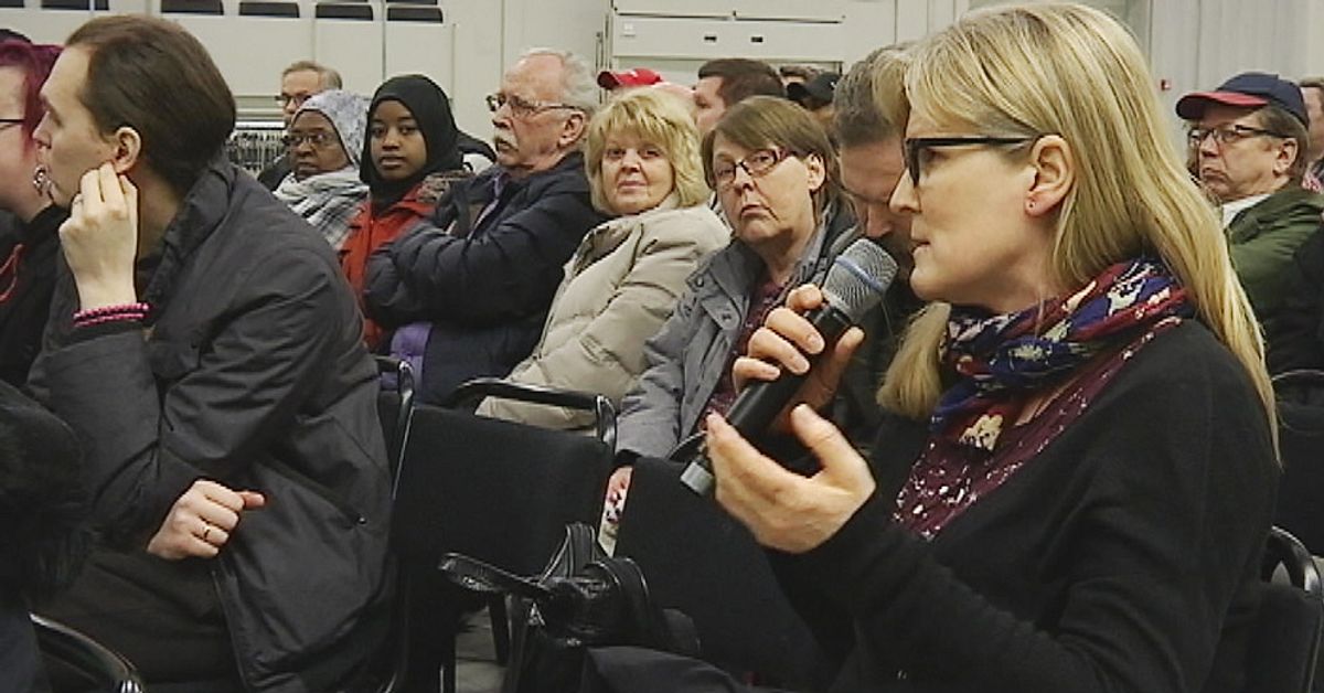 Hyresgäster mötte Rikshem | SVT Nyheter