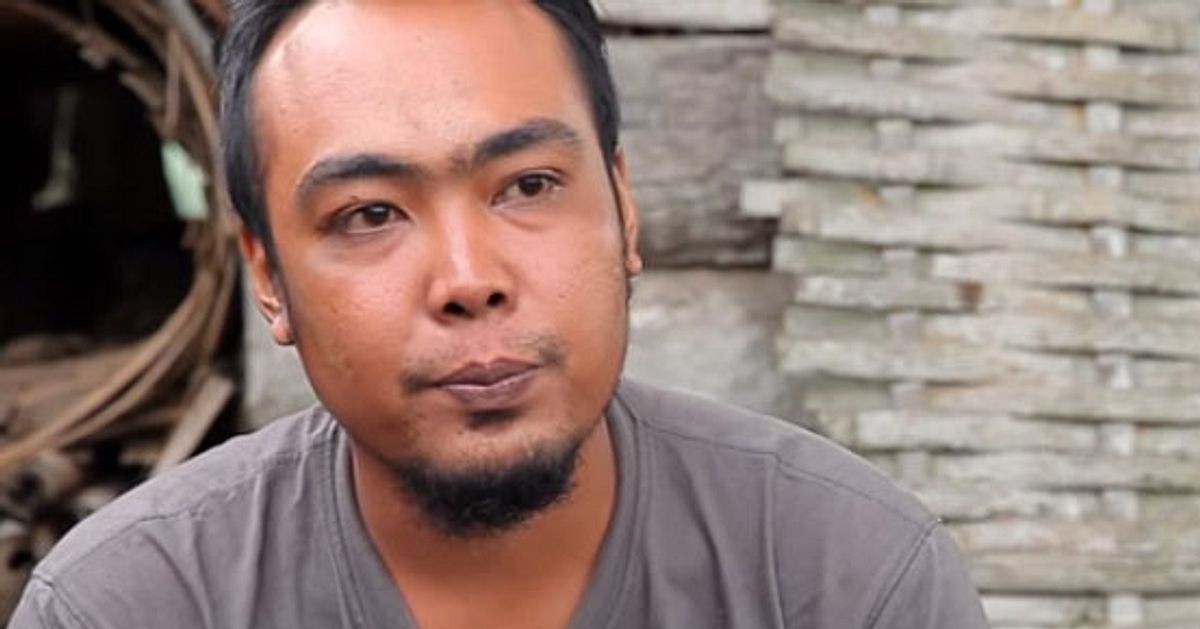 Agus, 26: ”De sade jag hade djävulen i mig” | SVT Nyheter