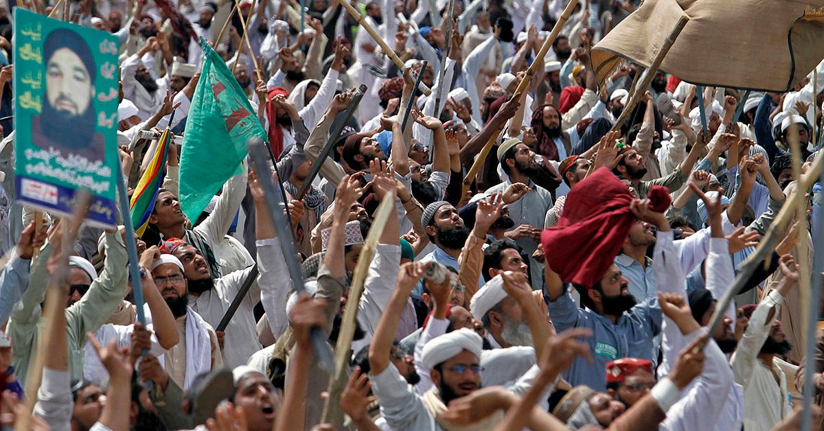 Islamister avslutar protest | SVT Nyheter