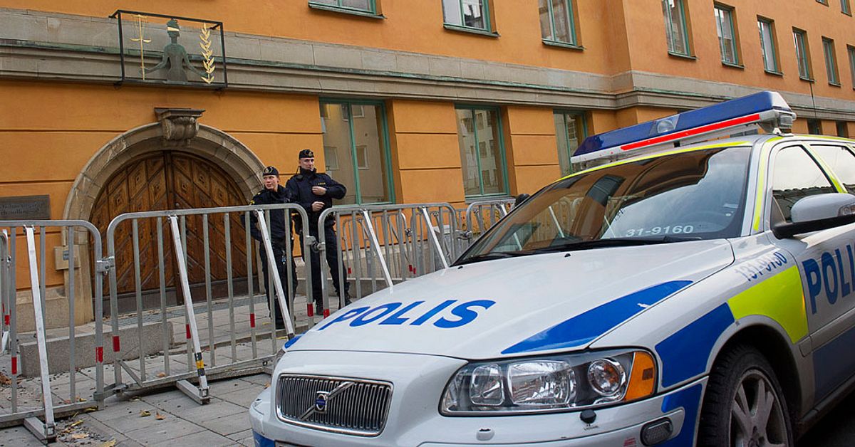 Rekordmånga begär ut sitt belastningsregister | SVT Nyheter
