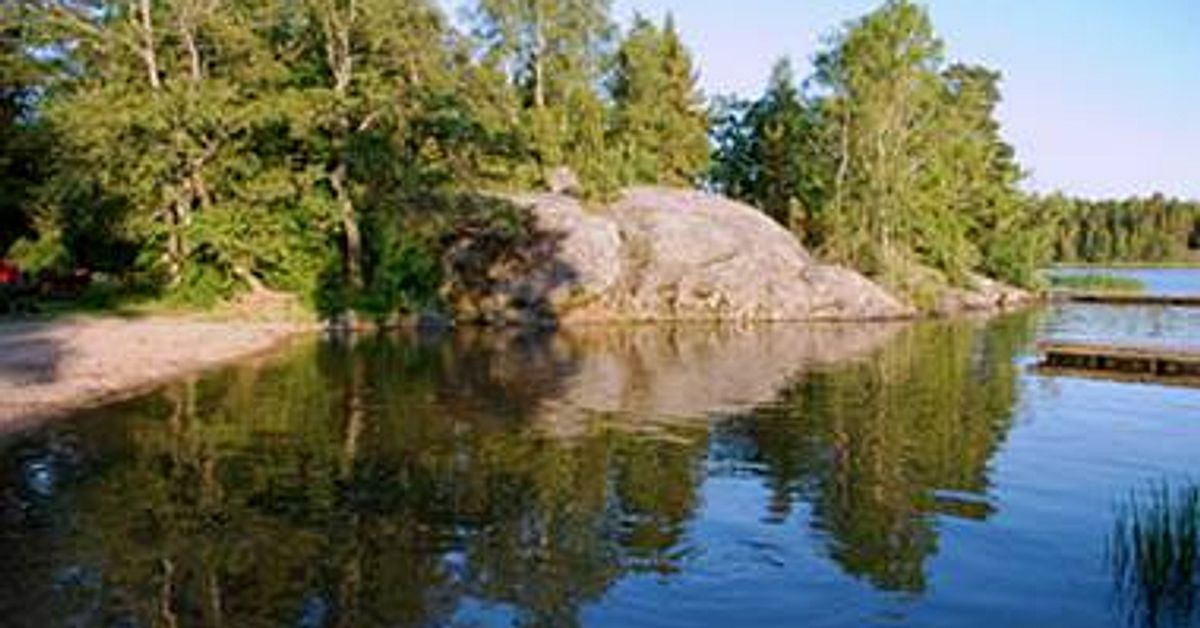 Kommunens uppmaning: ”bada inte på Koffsan” | SVT Nyheter