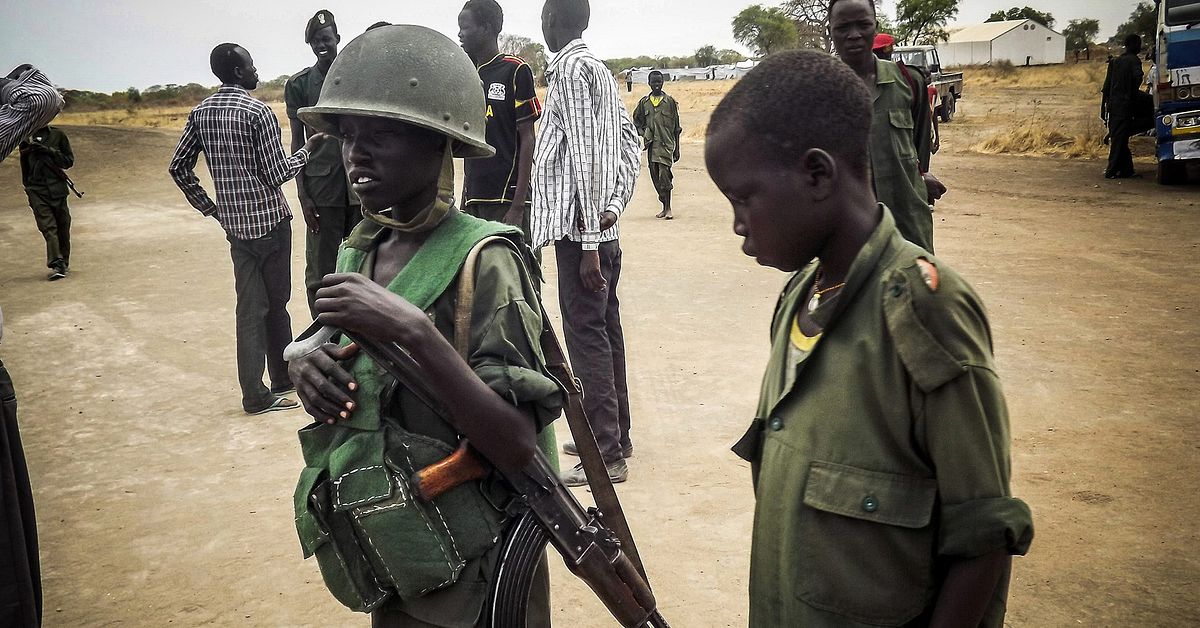 Barnsoldater rekryteras åter i Sydsudan | SVT Nyheter