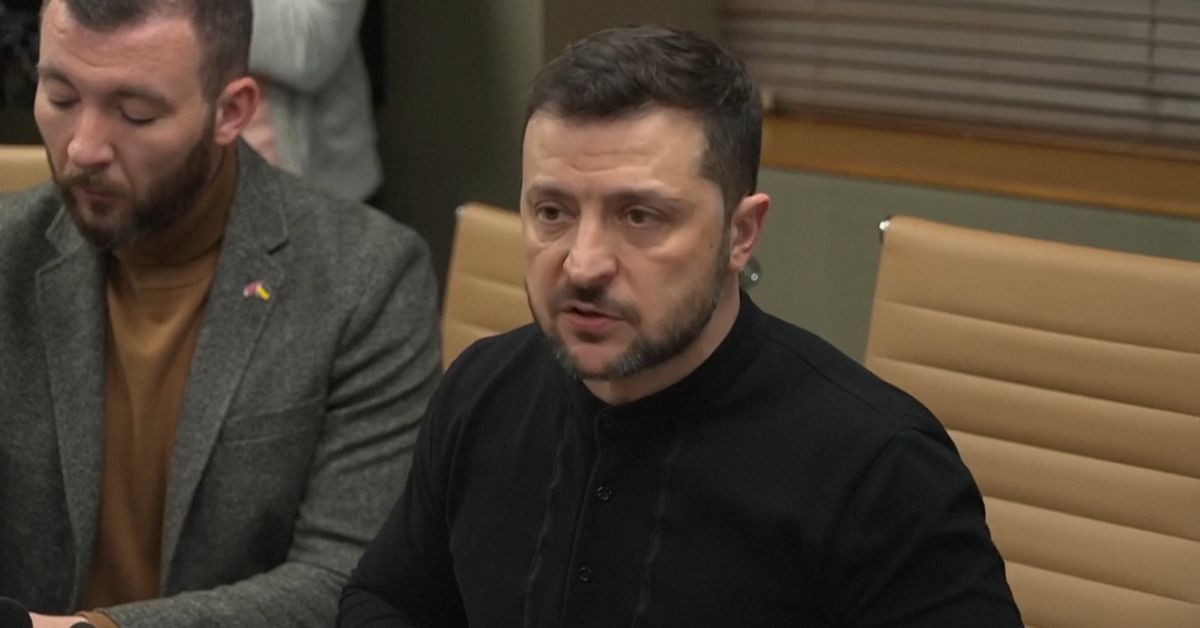 Zelenskyj: Kommer inte ge upp territorium – Senaste nytt om kriget i Ukraina | SVT Nyheter