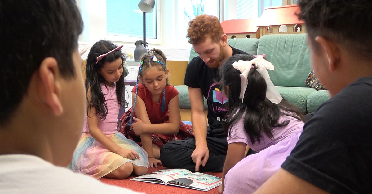 Ungdomar i Ronna, Hovsjö och Geneta läser för barn – för att minska ...