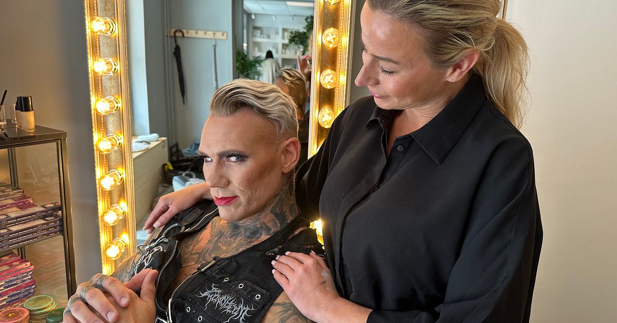 Pride i Finspång – metalsångaren Richard provar dragsminkning | SVT Nyheter