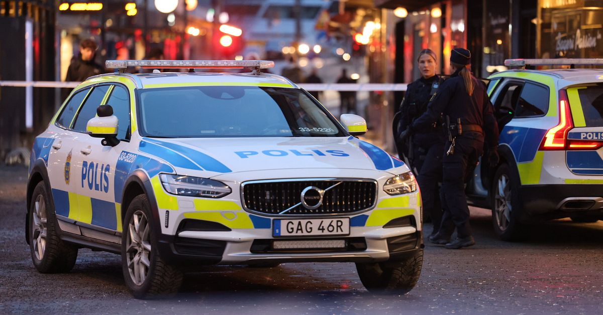 Man Föll Från Bostad I Sundbyberg Misstänkt Mordförsök Svt Nyheter