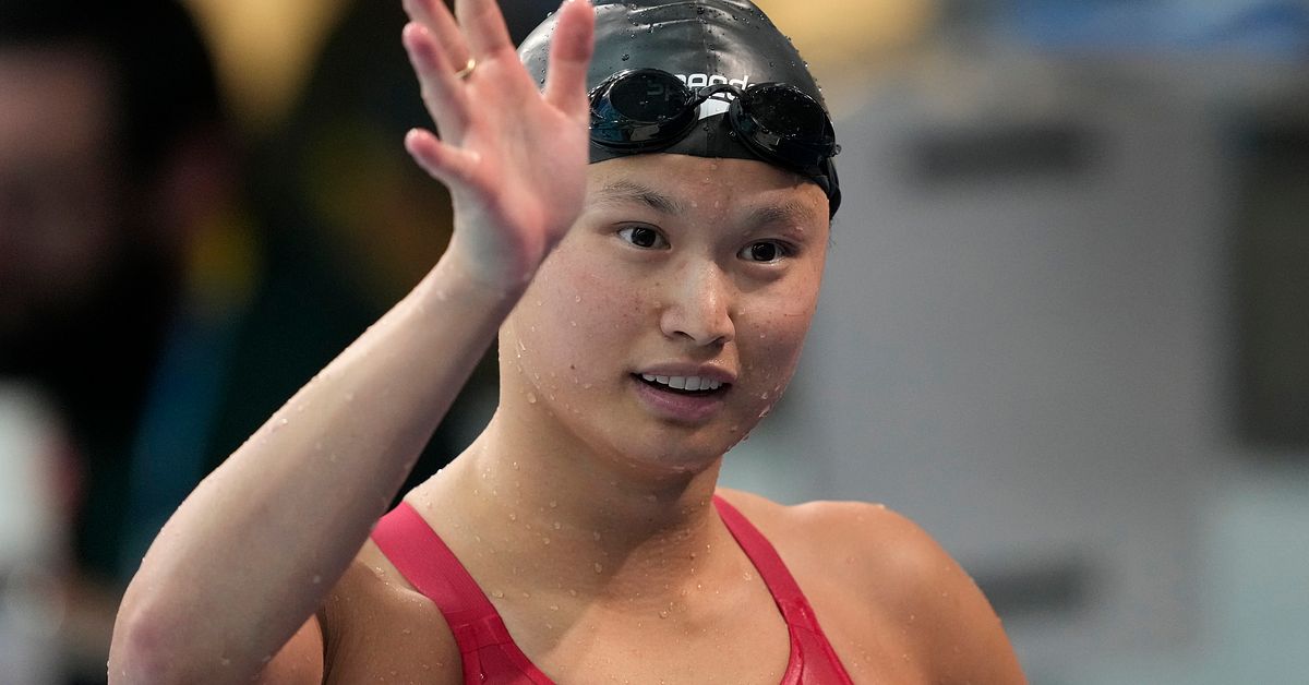 Simning: Slog Sarah Sjöström på VM – nu slutar Maggie MacNeil som 24-åring | SVT Sport