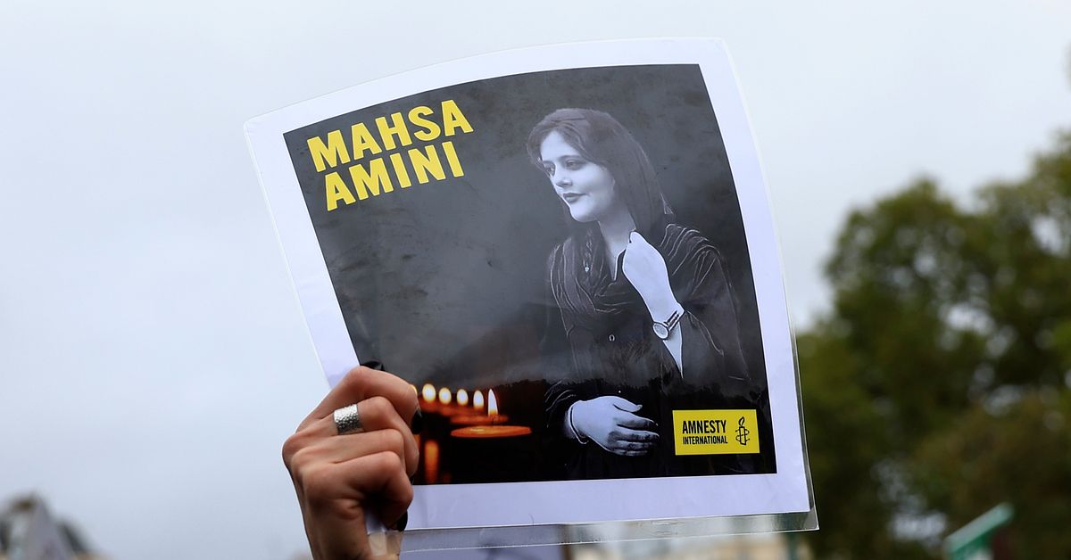 FN: Iran ansvarigt för Mahsa Zhina Aminis död | SVT Nyheter