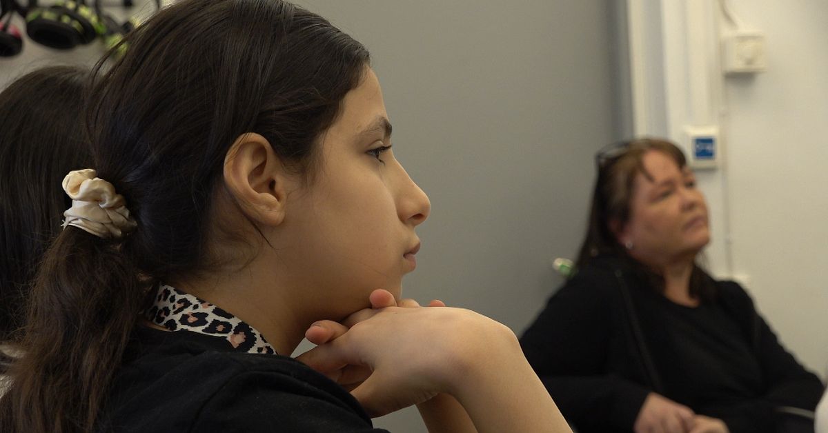 Nu ska ”idiot”, ”horunge” och andra kränkande ord bort från skolan i ...